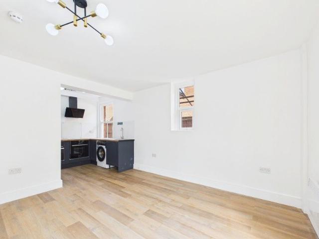Ash Road, Aldershot, Hampshire, GU12