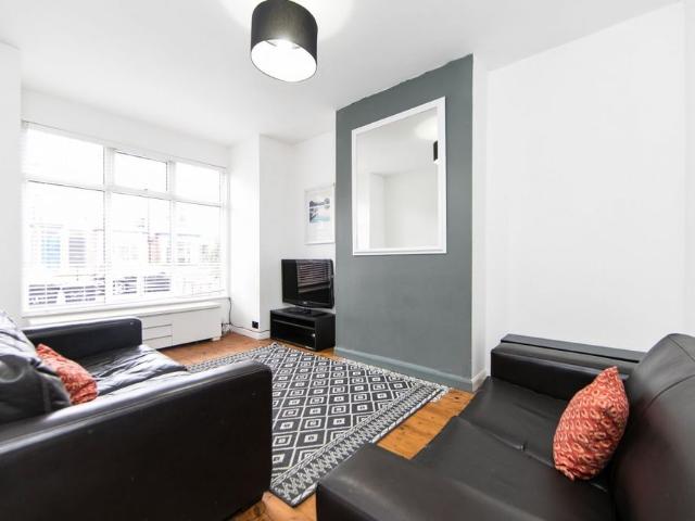 Ash Road, Headingley, Leeds