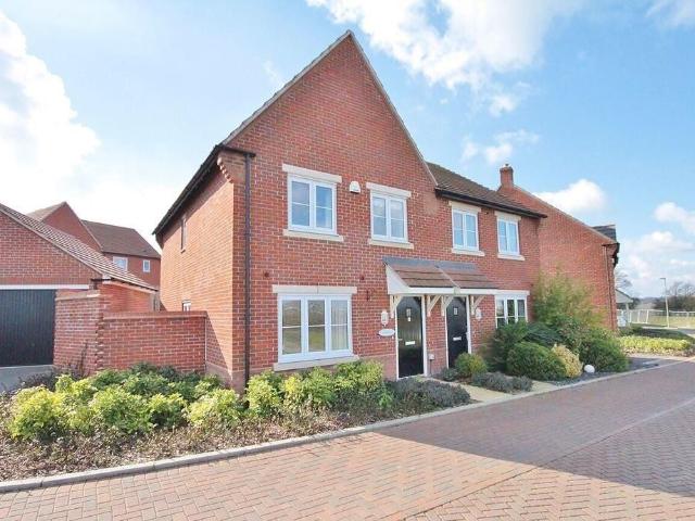 Ash Way, Didcot OX11, 3 bed terraced house to rent, £1,500 pcm | PrimeLocation