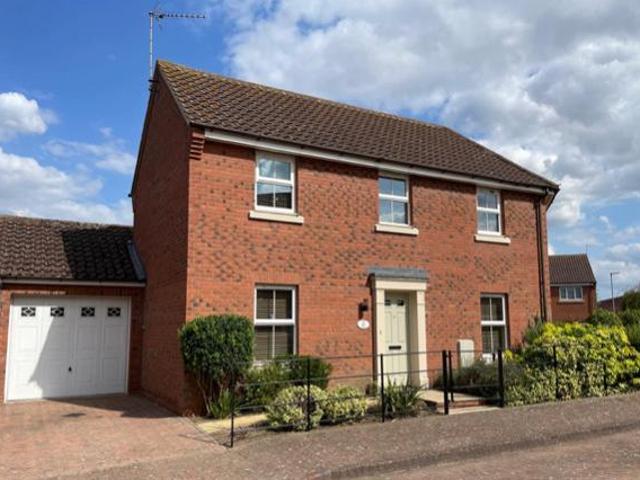 Ash Tree Way, Lincoln, 2 Bedroom Semi detached