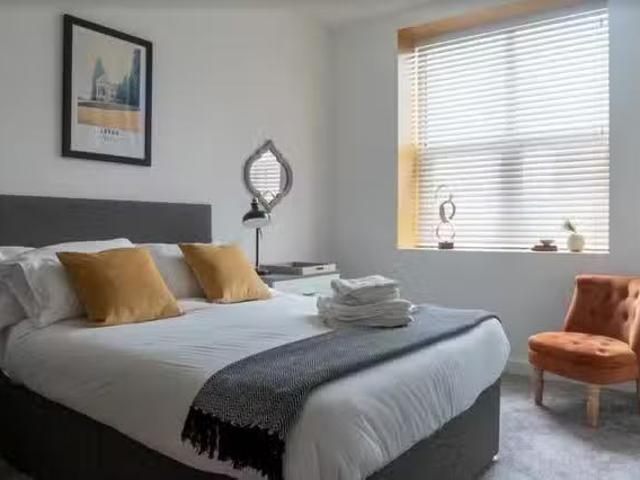 Ash Tree Apartment, Ash Tree Garth, LS9 6PN 2 Bed Apartment