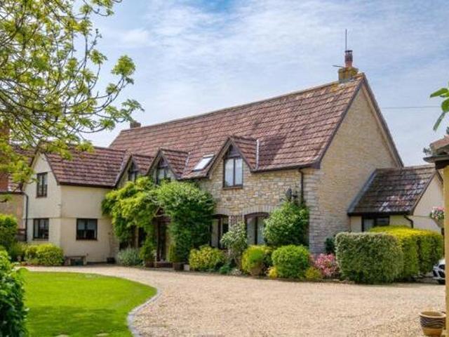 Ash Tree House, Blackford, 6 Bedroom Detached