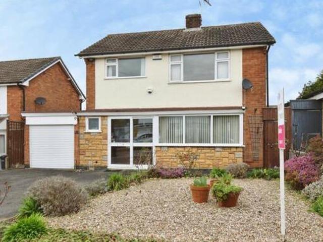 Ash Tree Road, Oadby, 3 Bedroom Detached