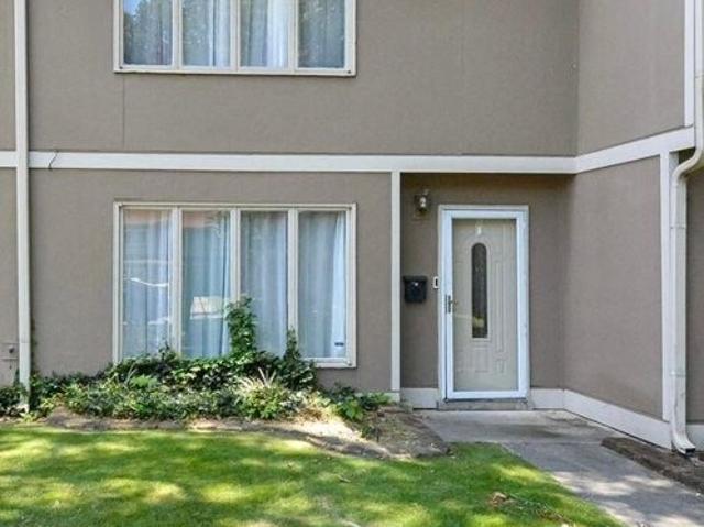 Ashborough Rd Se Apt G, Marietta, Condo For Sale