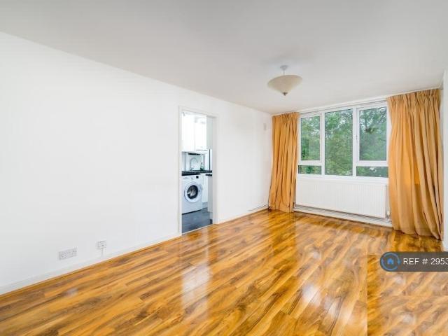 Ashbourne Close, London, N12 1 bed flat to rent £1,650 pcm £381 pw