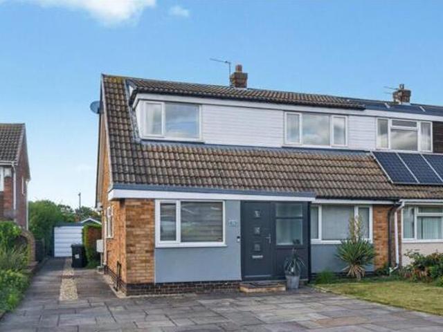Ashbourne Crescent, Garforth, 3 Bedroom Semi detached