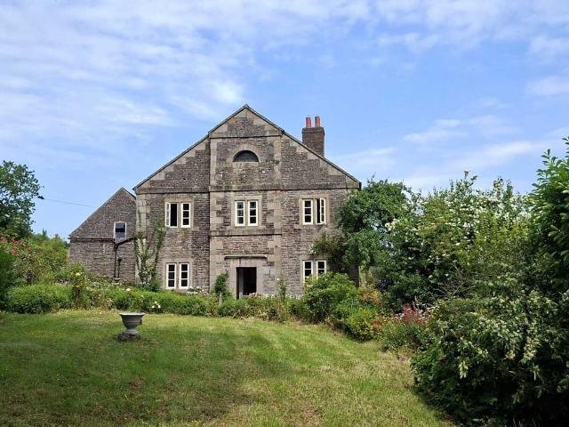 Ashbourne, Staffordshire 4 bed detached house to rent £1,850 pcm £427 pw