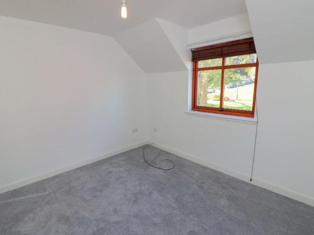 Ashbrae Gardens, Stirling, Whins of Milton, FK7 0LD