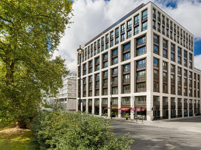 Ashburton Place, Mayfair, London W1J, 2 bed flat to rent, £24,999 pcm | PrimeLocation