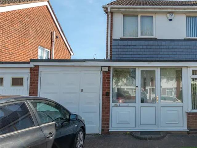 Ashburton Road, Brandwood End, B14 6JA, United Kingdom | 3 bed duplex for rent #114454312 | Rentberry
