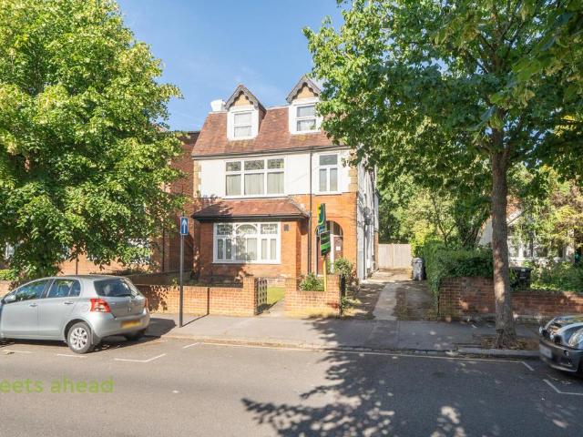 Ashburton Road, Croydon, CR0 Studio to rent £1,080 pcm £249 pw