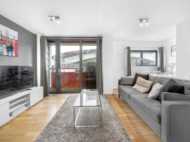 Ashburton Triangle, Drayton Park, London, N5