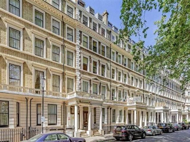 Ashburn Gardens, South Kensington SW7, 1 bed flat to rent, £2,900 pcm | PrimeLocation