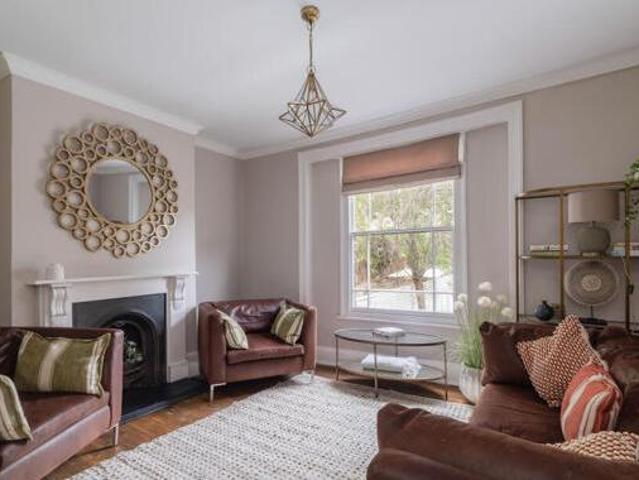 Ashburnham Place, London, 4 Bedroom Semi detached