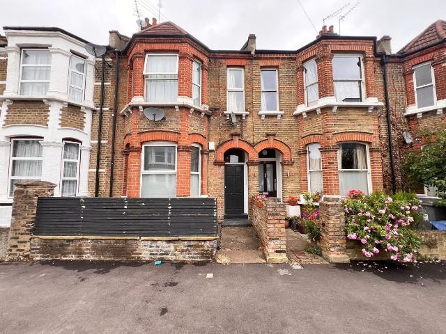 Ashburnham Road, London NW10, 3 bed terraced house to rent, £2,800 pcm | PrimeLocation
