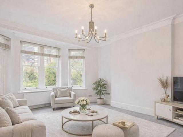 Ashburnham Road, London, 3 Bedroom Flat