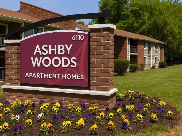 Ashby Woods 3 Bedroom Apartment for Rent at 6110 Forest Glen Road, Charlotte, NC 28212 Farm Pond