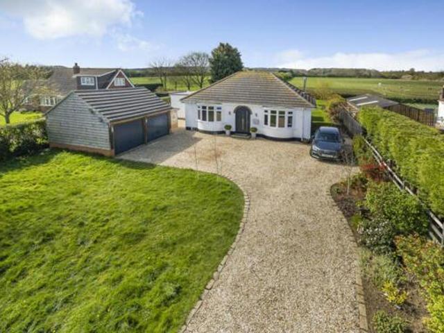 Ashby cum fenby, Ashby Lane, Grimsby, 3 Bedroom Bungalow
