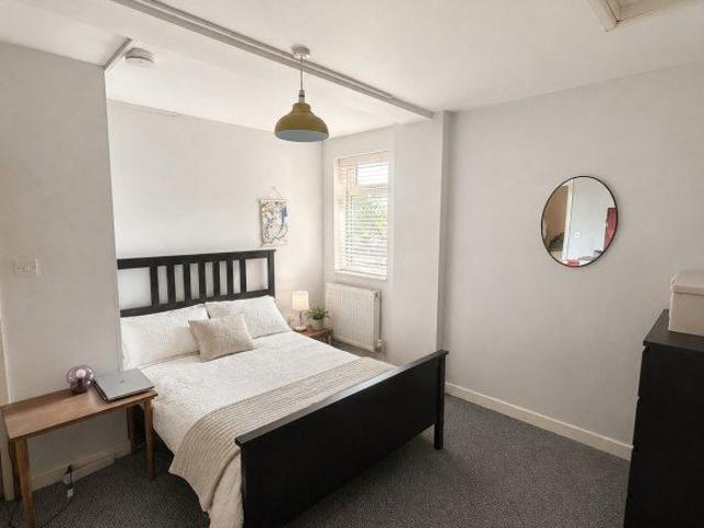 Ashby Road, Loughborough, Leicestershire LE11, Room to rent, £845 pppm | PrimeLocation