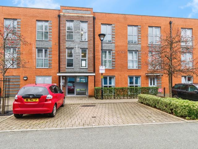 Ashcombe House, Southampton SO14, 2 bed flat to rent, £1,400 pcm | PrimeLocation