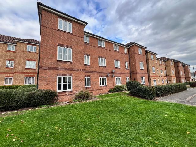 Ashdown Grove, Walsall WS2, 2 bed flat to rent, £875 pcm | PrimeLocation