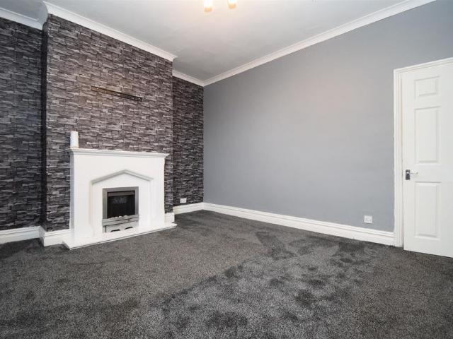 Ashdown Road, Wakefield