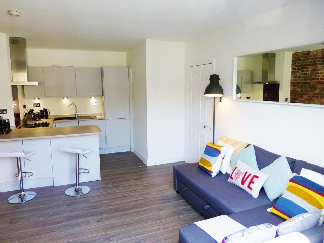 Ashdown Walk, London E14, 3 bed maisonette to rent, £3,185 pcm | PrimeLocation