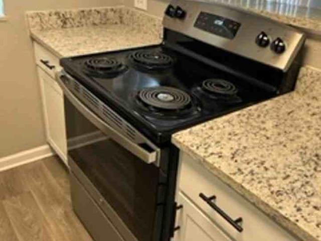 Asher Park 2 Bedroom Apartment for Rent at 3149 W Walnut Hill Ln, Irving, TX 75038