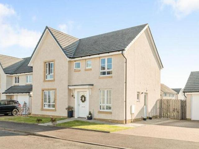 Asher Street, Stirling, 4 Bedroom Detached