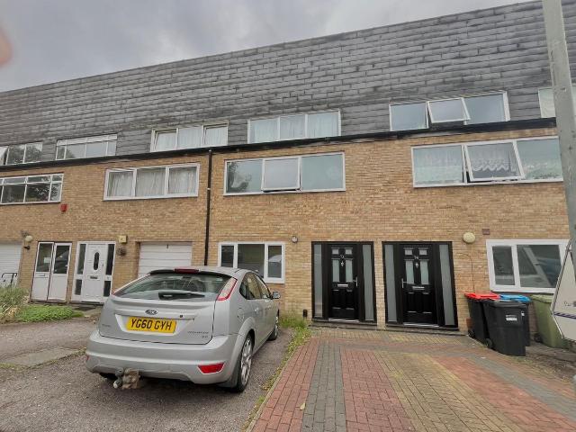 Ashfield, Milton Keynes MK14, Room to rent, £650 pcm | PrimeLocation