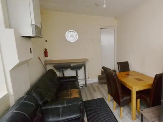 Ashfield Road, Manchester, M13 0YP, United Kingdom | 5 bed townhouse for rent #167774936 | Rentberry