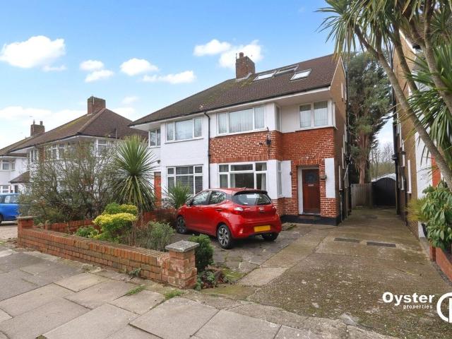 Ashfield Road, London N14, 5 bed semi detached house to rent, £2,650 pcm | PrimeLocation