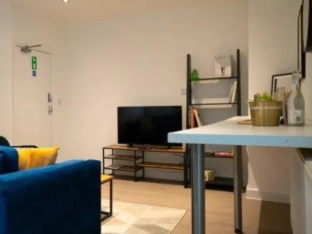 Ashfield Road, Victoria Park, Manchester, M13 0YP, United Kingdom | Room for rent #140228418 | Rentberry