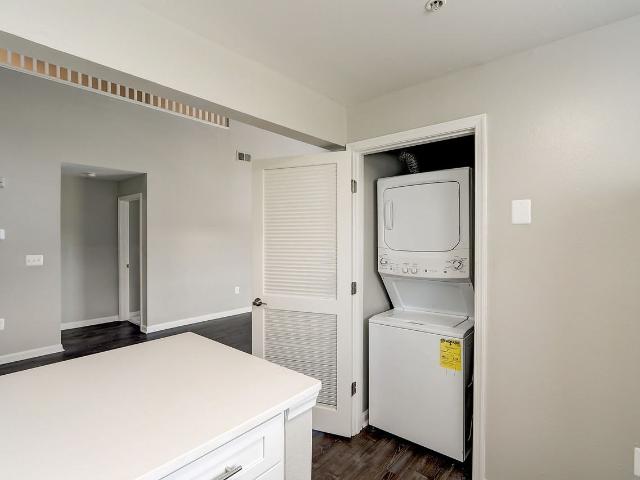 Ashford Meadows 3 Bedroom Apartment for Rent at 2551 Cornelia Rd, Herndon, VA 20171