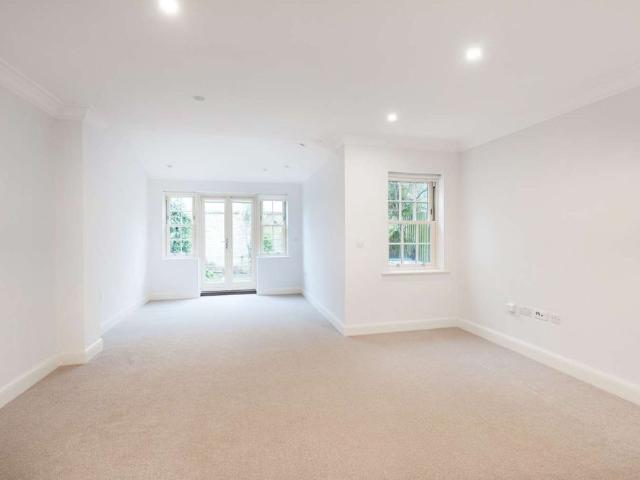 Ashford Close, Woodstock, OX20 1FF