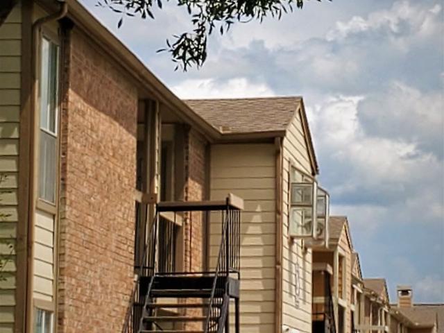Ashford Creek 1 Bedroom Apartment for Rent at 3803 Synott Rd, Houston, TX 77082 Eldridge West Oaks
