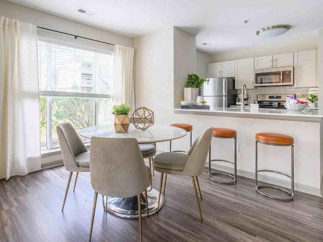 Ashford Green 1 Bedroom Apartment for Rent at 230 Barton Creek Dr, Charlotte, NC 28262 University City North