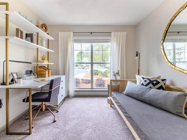 Ashford Green 1 Bedroom Apartment for Rent at 230 Barton Creek Dr, Charlotte, NC 28262 University City North
