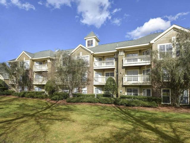 Ashford Green 2 Bedroom Apartment for Rent at 230 Barton Creek Dr, Charlotte, NC 28262 University City North
