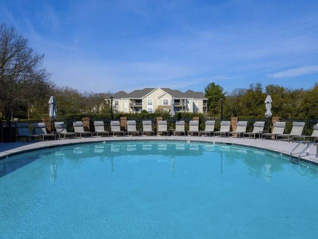 Ashford Green 2 Bedroom Apartment for Rent at 230 Barton Creek Dr, Charlotte, NC 28262 University City North