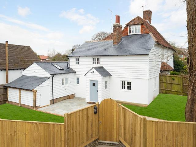 Ashford Road, St Michaels, Tenterden TN30, 2 bed semi detached house to rent, £1,575 pcm | PrimeLocation