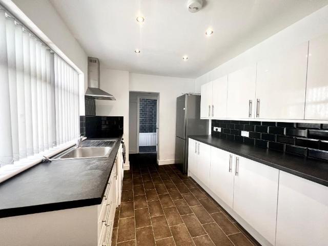 Ashford Street, Stoke On Trent ST4 4 bed terraced house to rent £1,451 pcm £335 pw