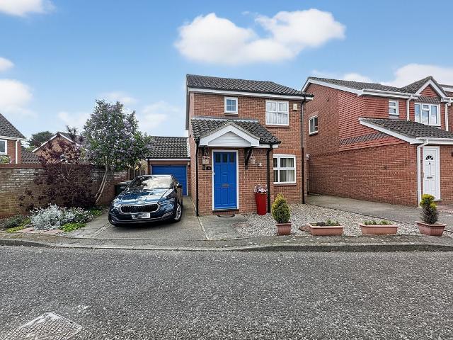 Ashgrove, Drayton, Norwich NR8, 3 bed detached house to rent, £1,300 pcm | PrimeLocation