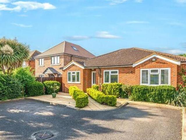 Ashgrove Road, Ashford, 3 Bedroom Bungalow