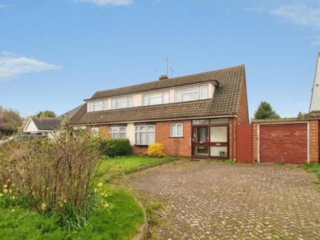 Ashingdon Road, Rochford, 3 Bedroom Semi detached
