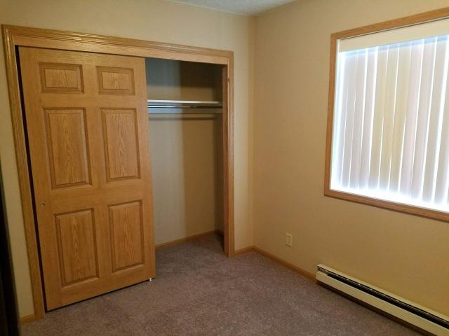 Ashland Apartments 2 Bedroom Apartment for Rent at 1520 3rd Ave Sw, Watertown, SD 57201