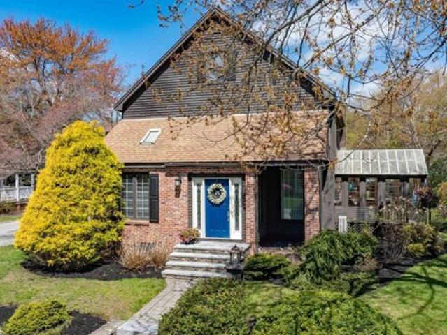 Ashland St, Nashua, Home For Sale