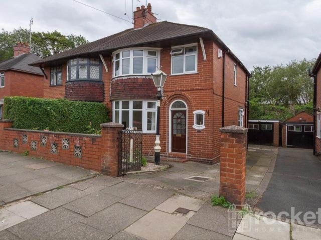 Ashlands Road, Hartshill, Stoke On. 3 bed semi detached house to rent £1,295 pcm £299 pw
