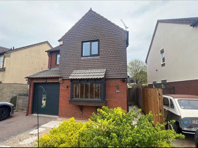 Ashlea Meadow, Cheltenham, GL52 4 bed detached house to rent £2,195 pcm £507 pw