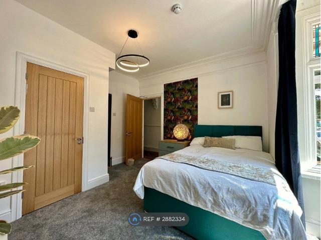 Ashleigh Avenue, Bridgwater TA6, Room to rent, £885 pcm | PrimeLocation